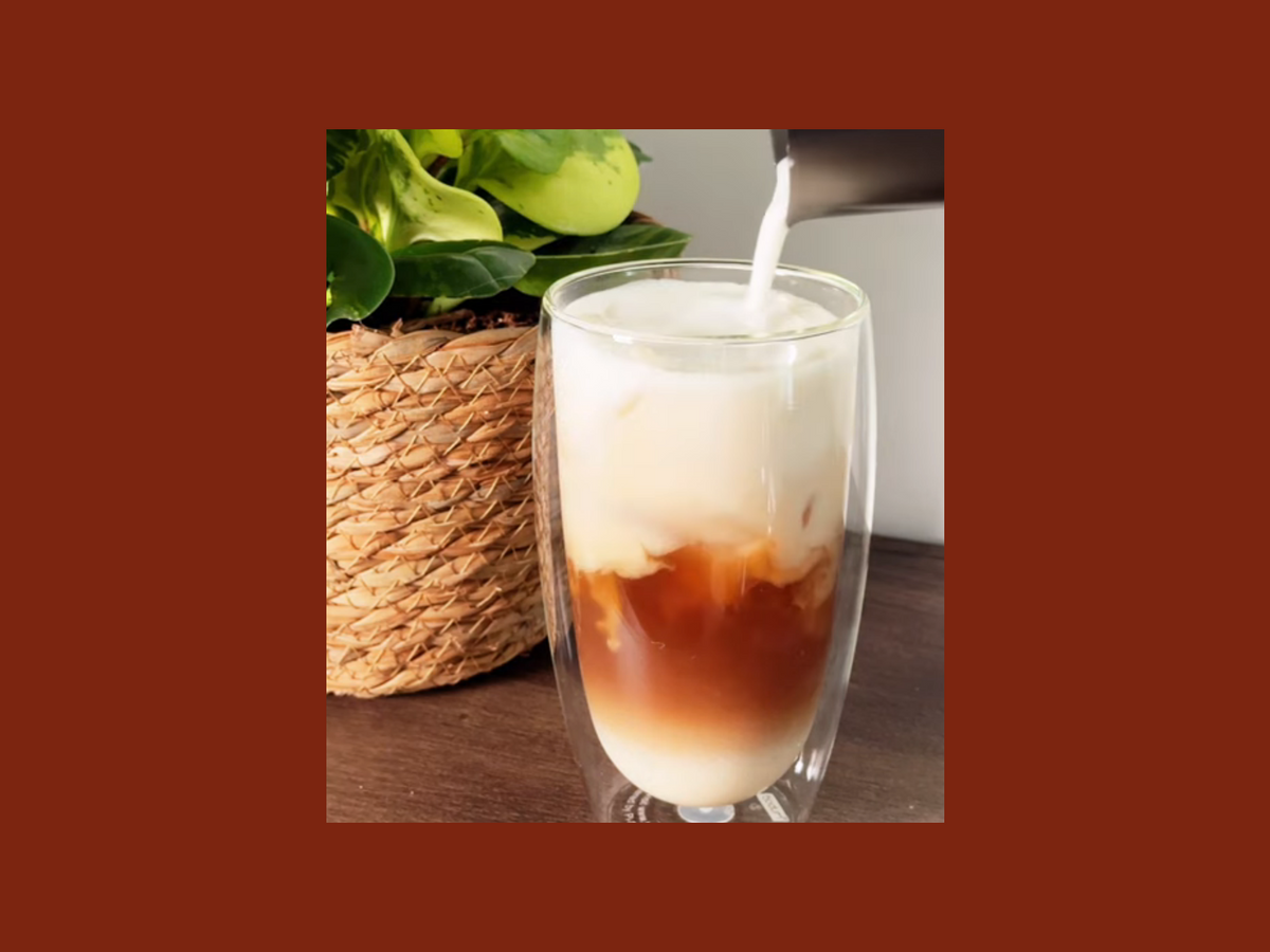 🌟 Refreshingly Energizing Sollo Chaga Mushroom Coffee Latte ☕ – Sollo ...
